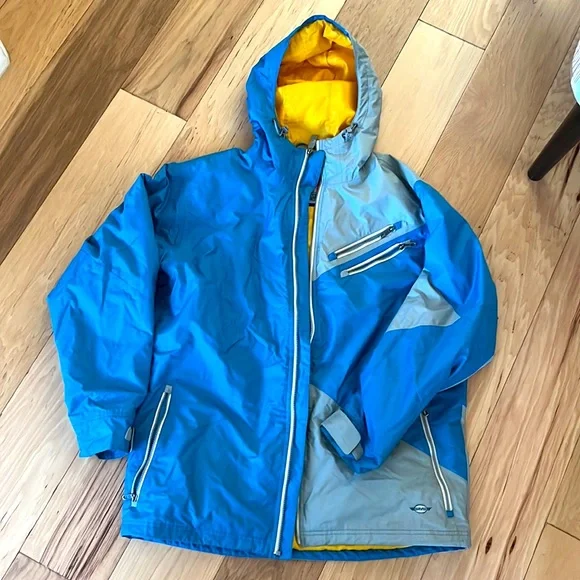 ultimate equipment jacket